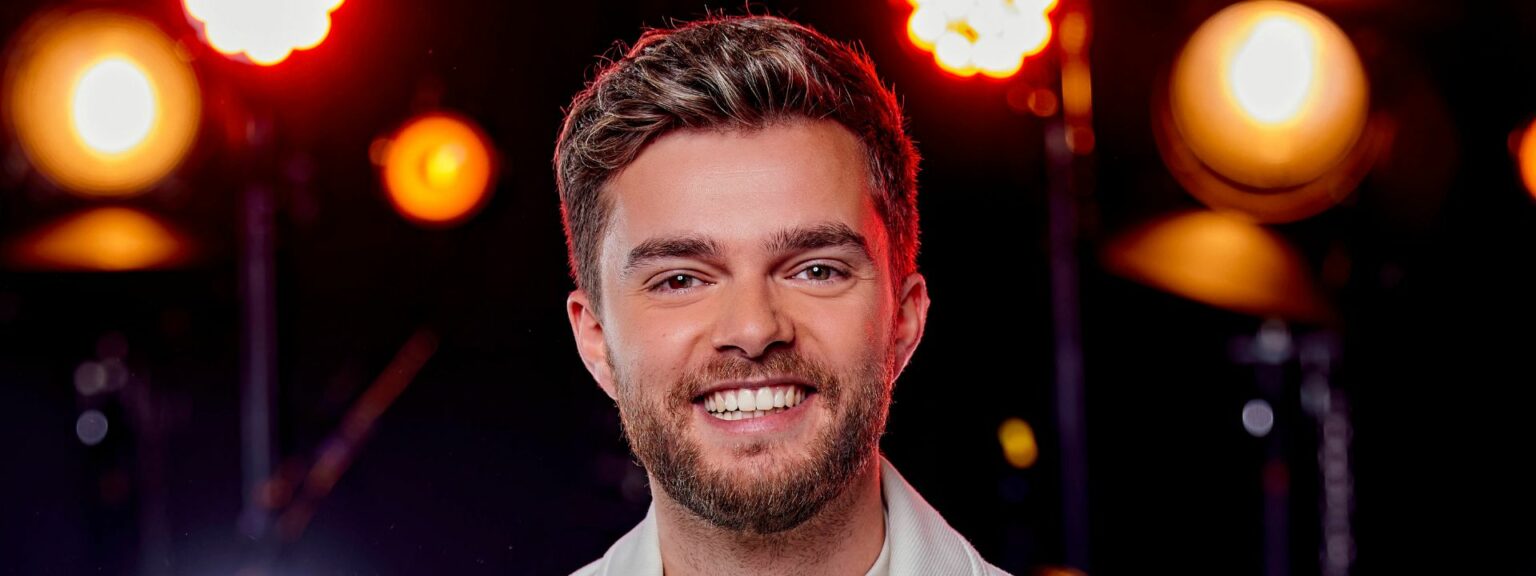 Buddy Vedder: ‘Ik ben zo blij dat ik geen jurylid ben’ – Televizier